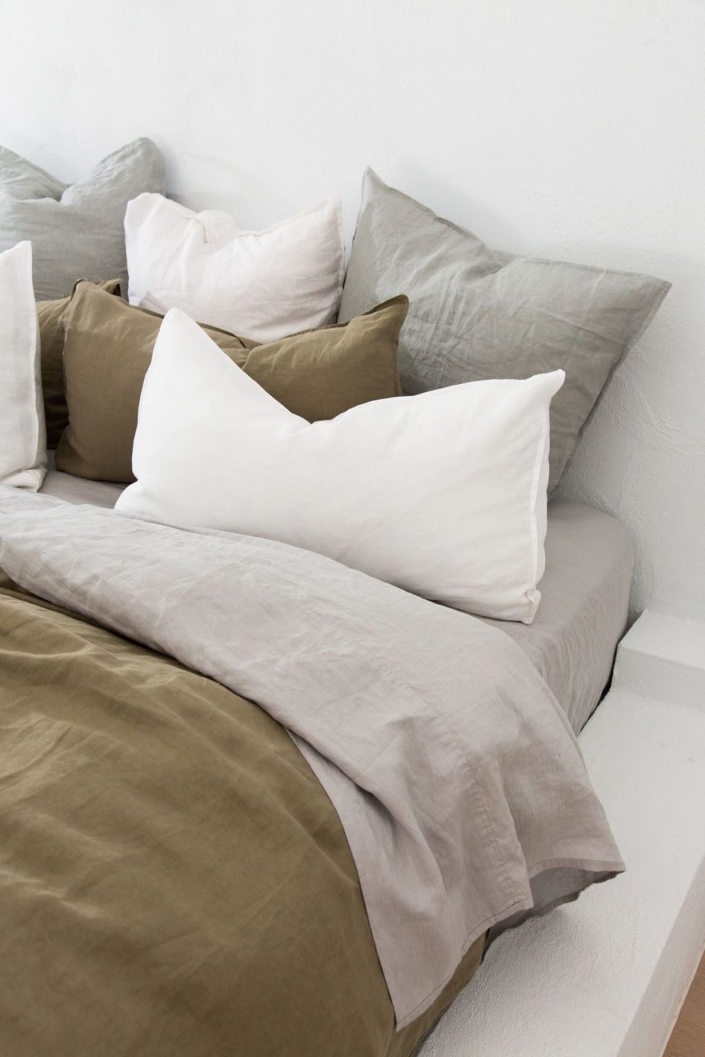 14 Best Australian Bed Linen Brands In 2023 - Boss Hunting