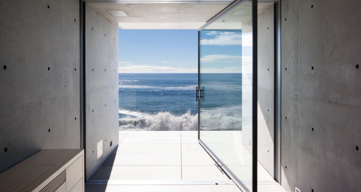 Kanye West Pays $57.3 Million For Malibu Beach House