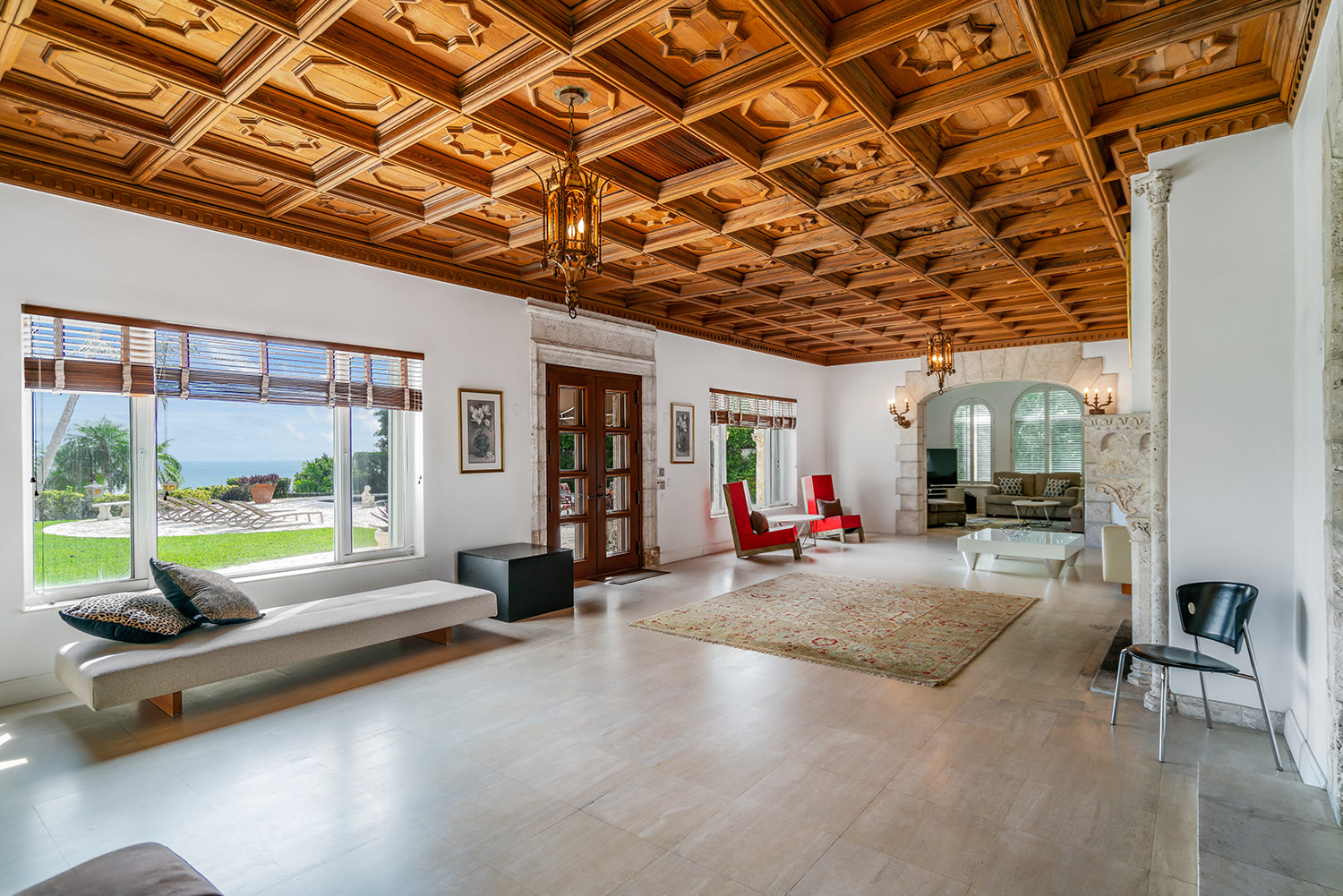 Gunther VI: The German Shepherd With A $580 Million Net Worth