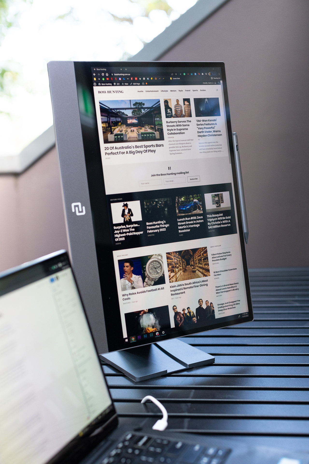 Espresso Display V2 Review: Portable, Productive, & Oh-So-Sexy