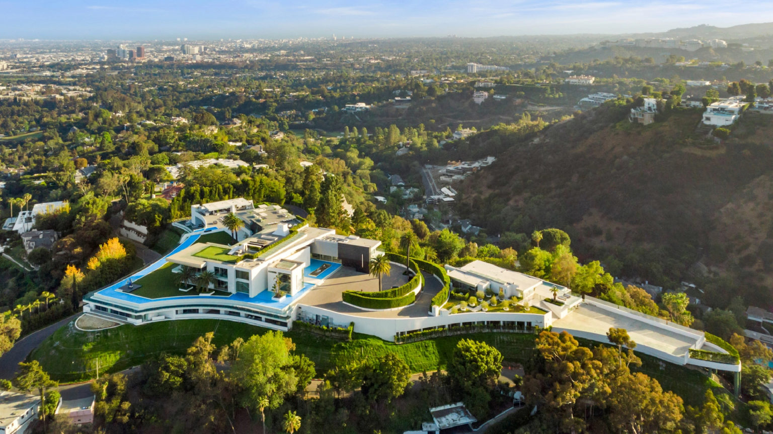 The One: Ambitious $500 Million Mansion Finally Sells At Auction