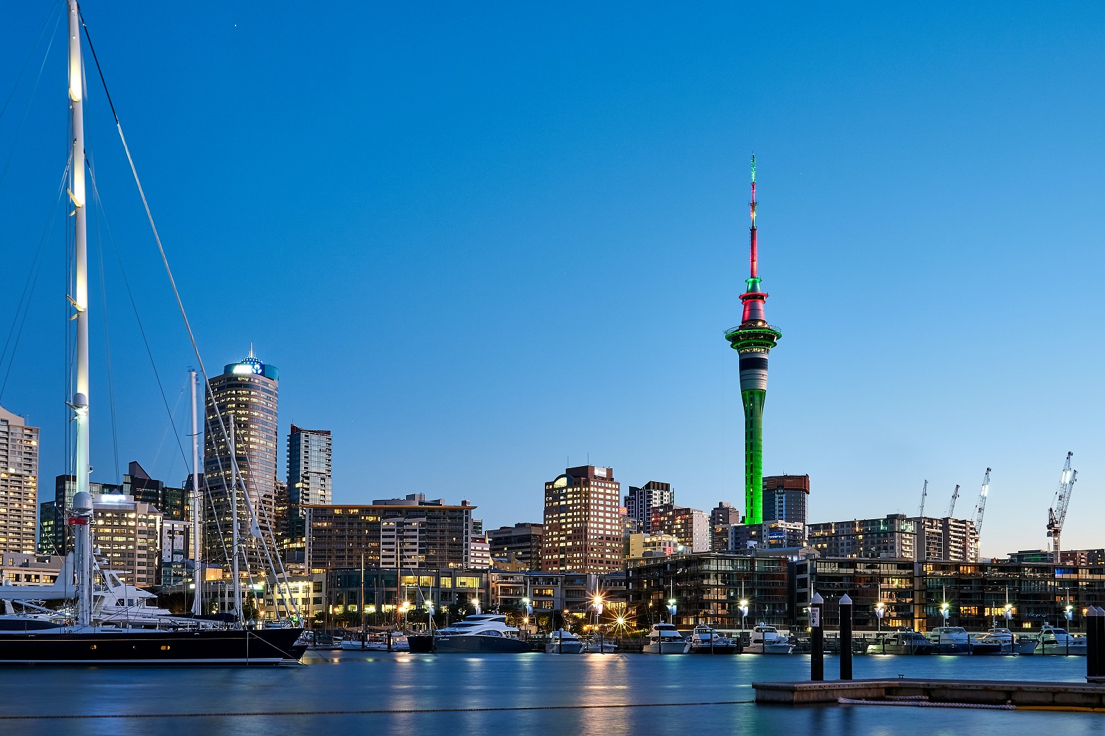 13 Best Hotels In Auckland For Your Next New Zealand Trip [2022 Guide]