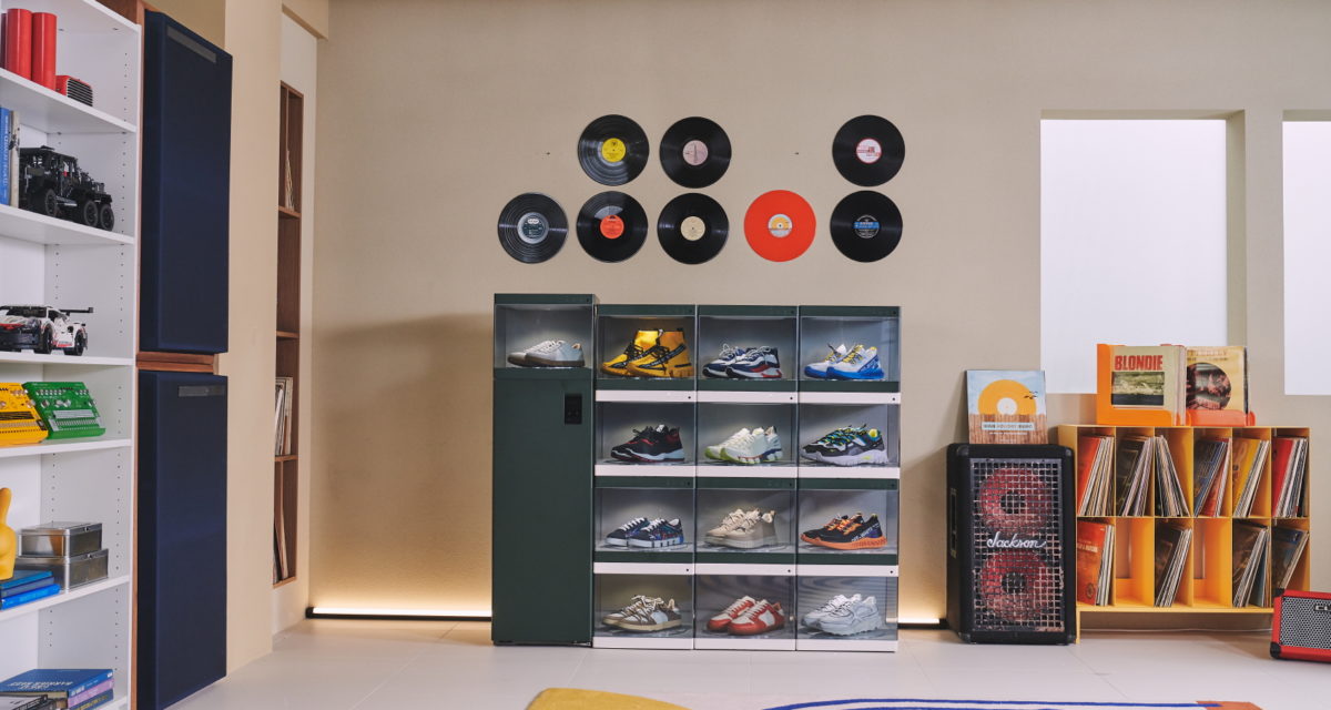 LG's Styler ShoeCase & ShoeCare Cabinet Cleans Your Kicks For You