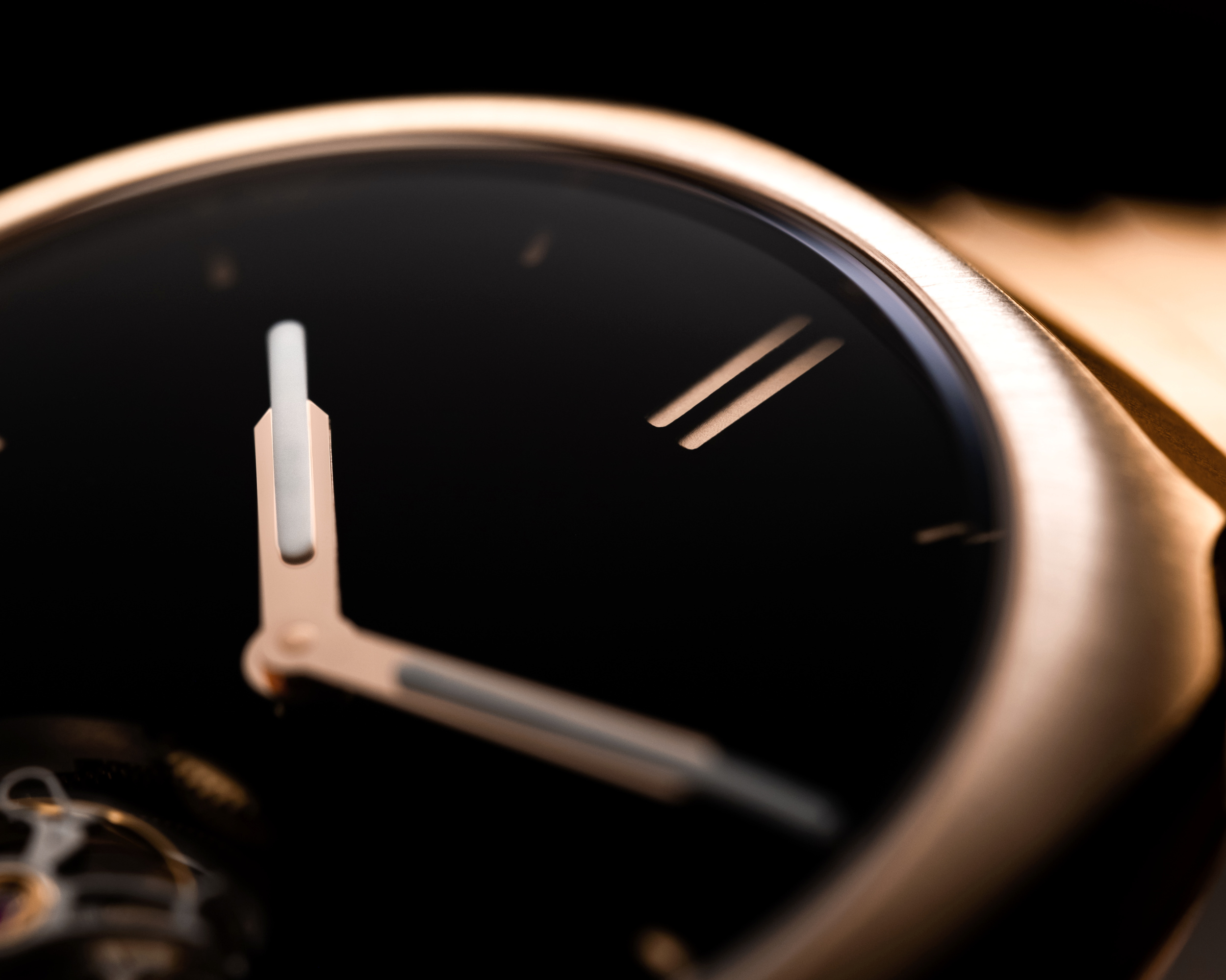 Black & Gold Goals With The H. Moser & Cie. Streamliner Tourbillon ...