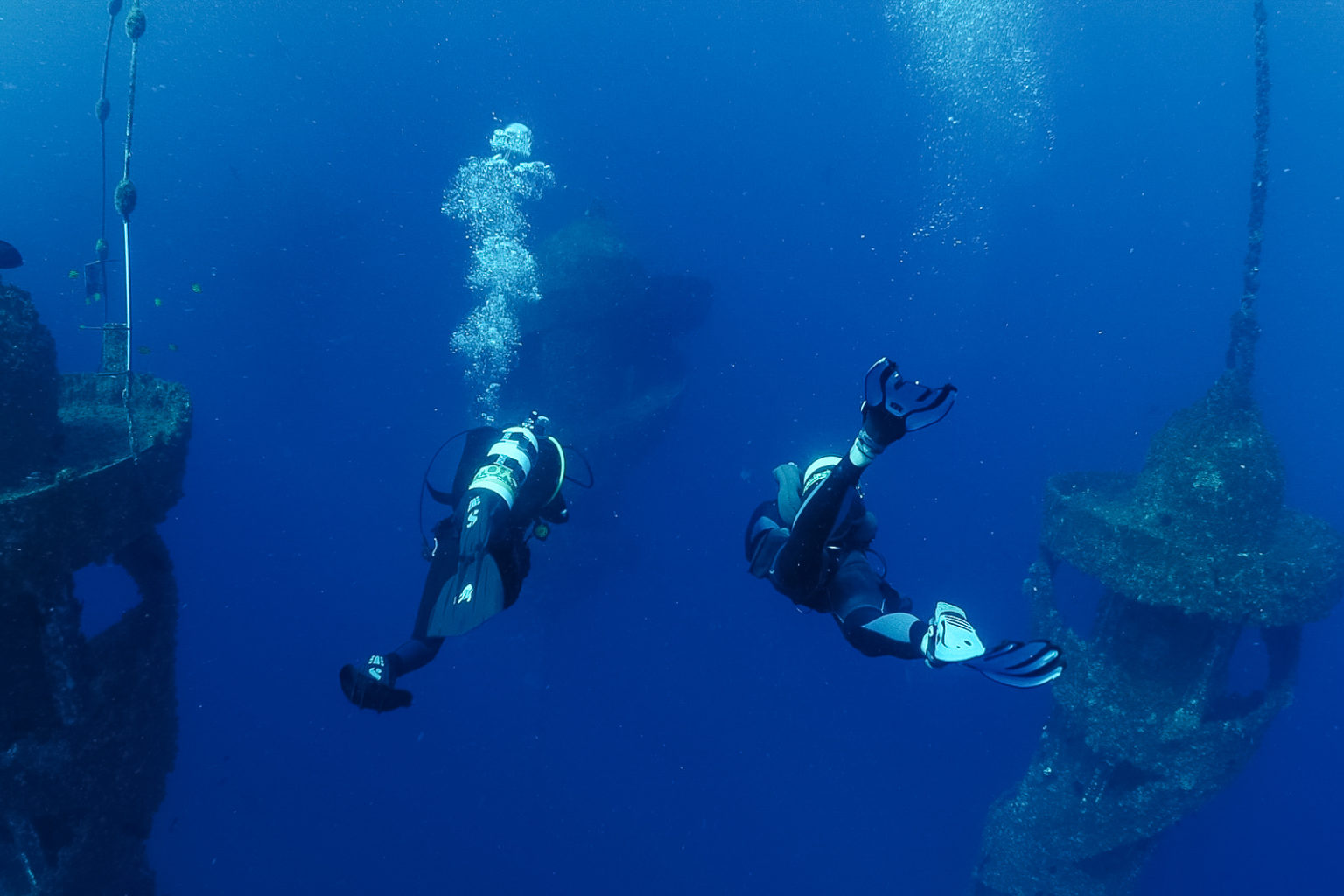 Wonder Reef: Diving The Gold Coast’s World-First Buoyant Reef