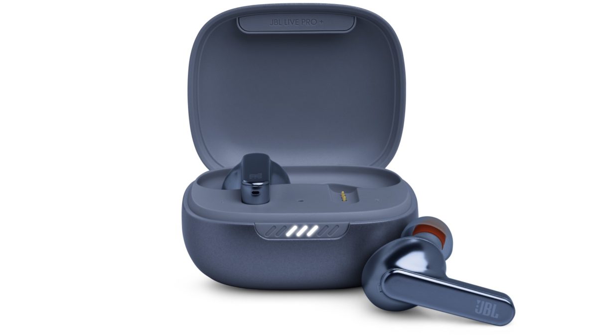 18 Best Christmas Gifts For The Tech Guy - Boss Hunting