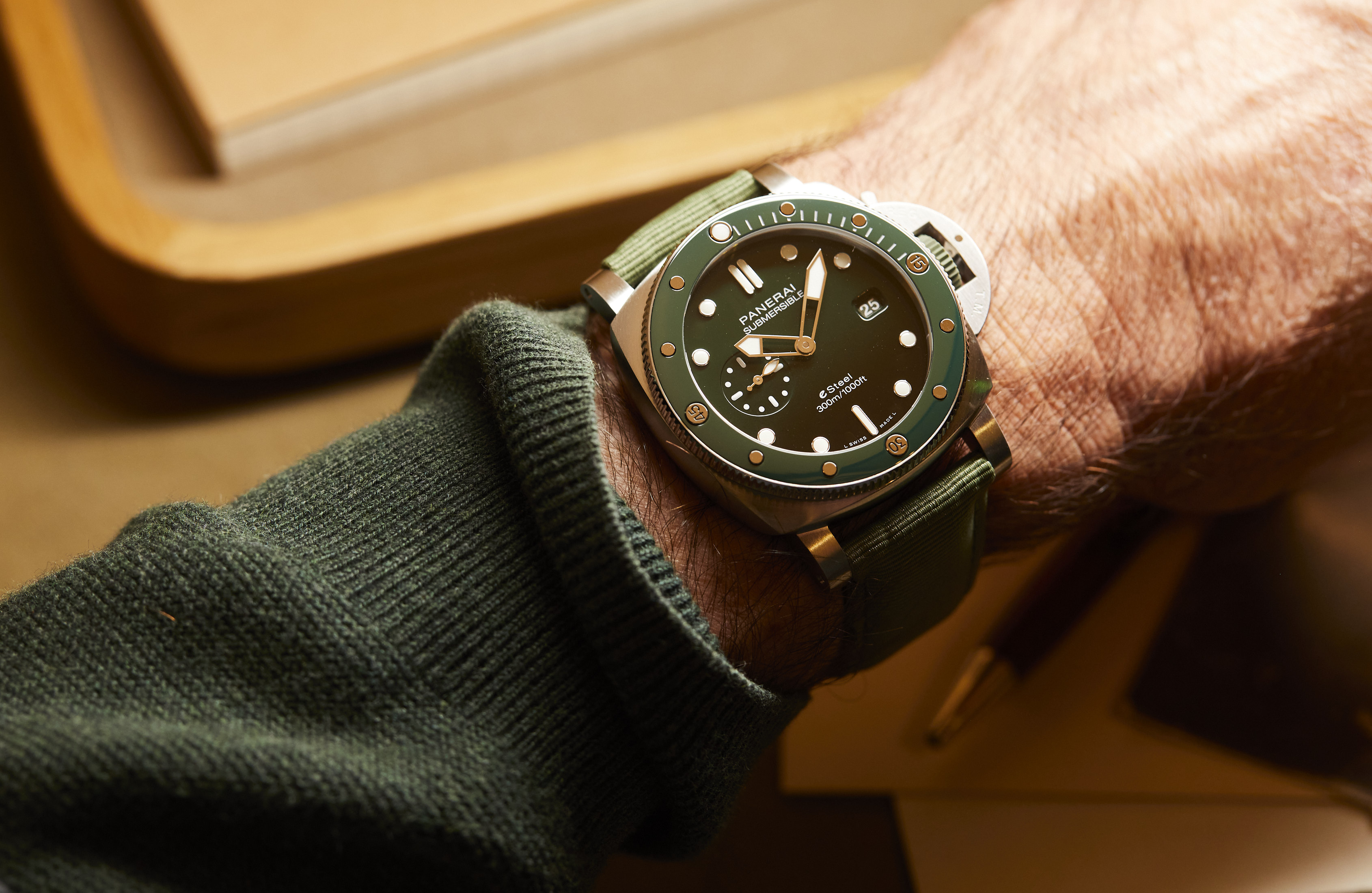 15 Timeless Christmas Gifts For The Watch Lover In Your Life in 2022