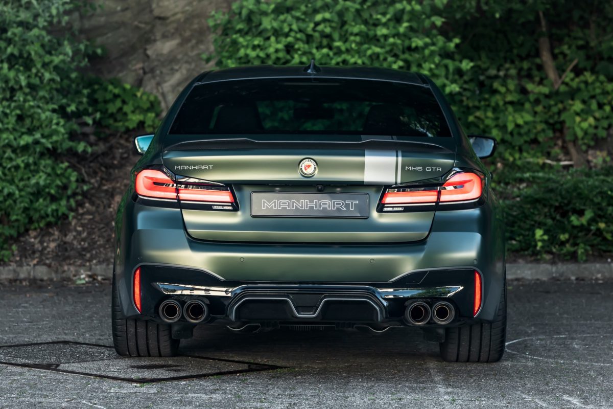 MANHART Goes Whack With This 587kW Tuned BMW M5 CS