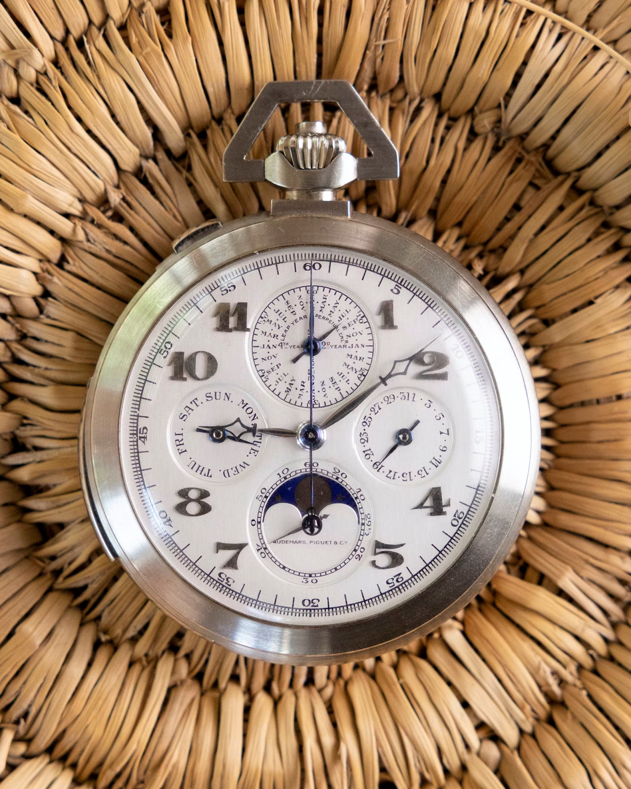 WATCH: Hodinkee's Latest Sit-Down With John Goldberger