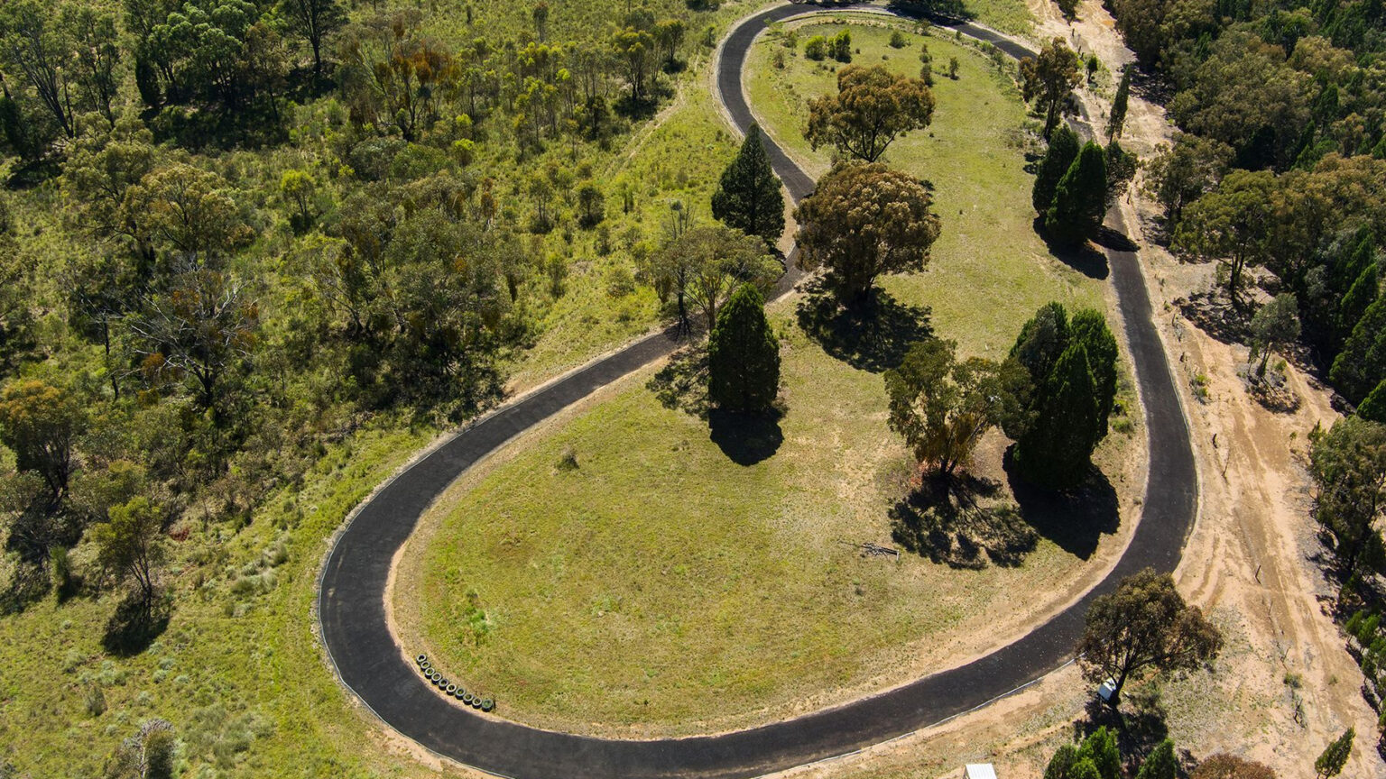 This $750K NSW Farm Comes With Its Very Own Kilometre-Long Race Track ...