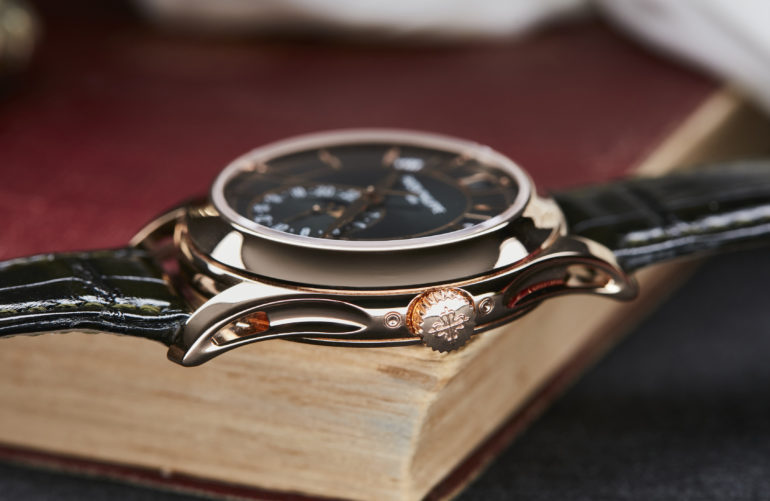 Forget The Nautilus: A Look At The Very First Patek Philippe 5205R In ...