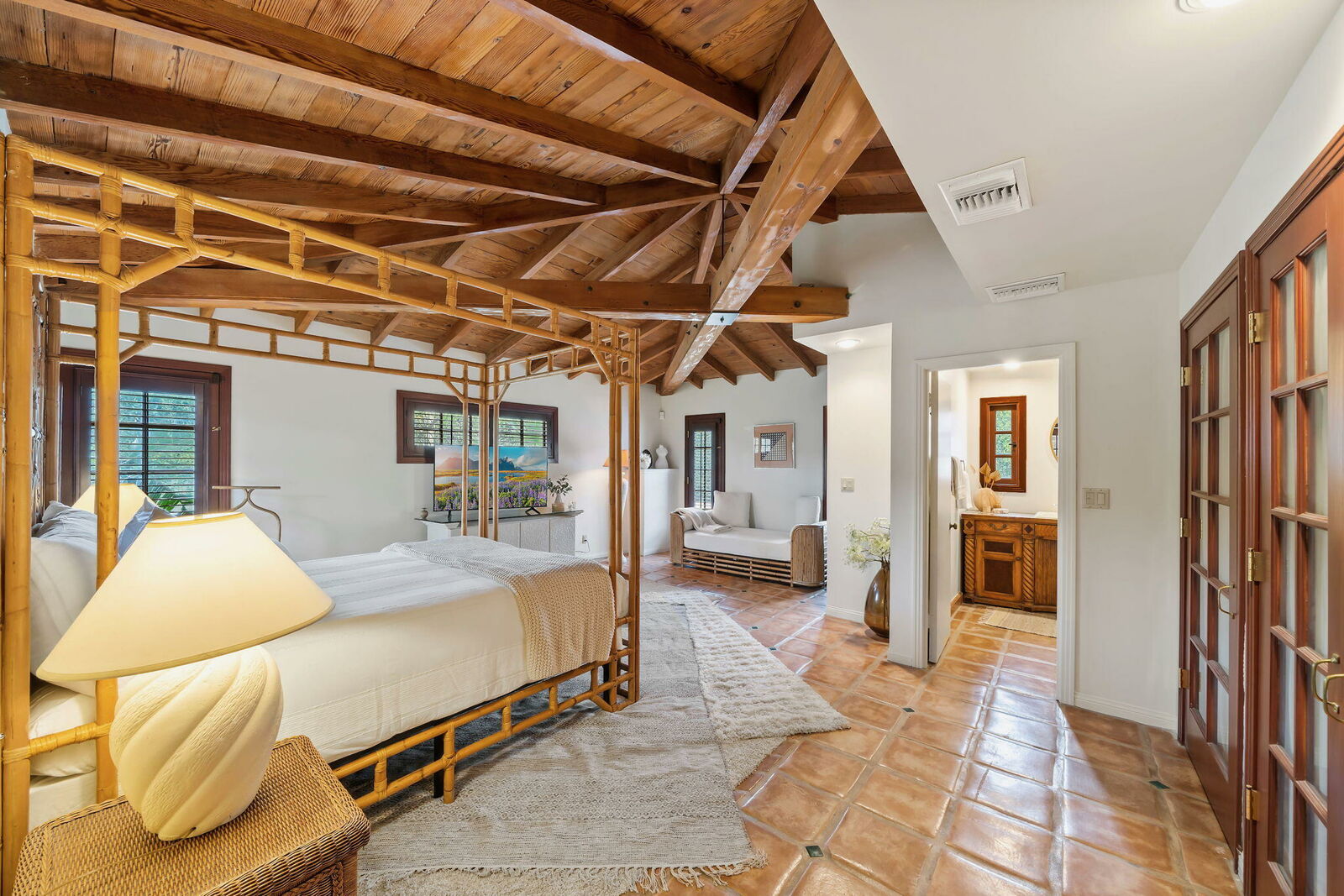 Jenson Button Lists His Second Palm Springs Home For Sale