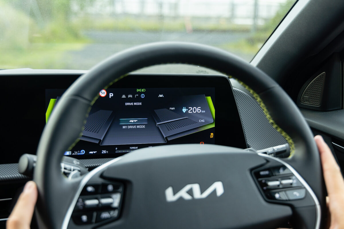 5 Things We Love About KIA's Weaponised EV6 GT - Boss Hunting