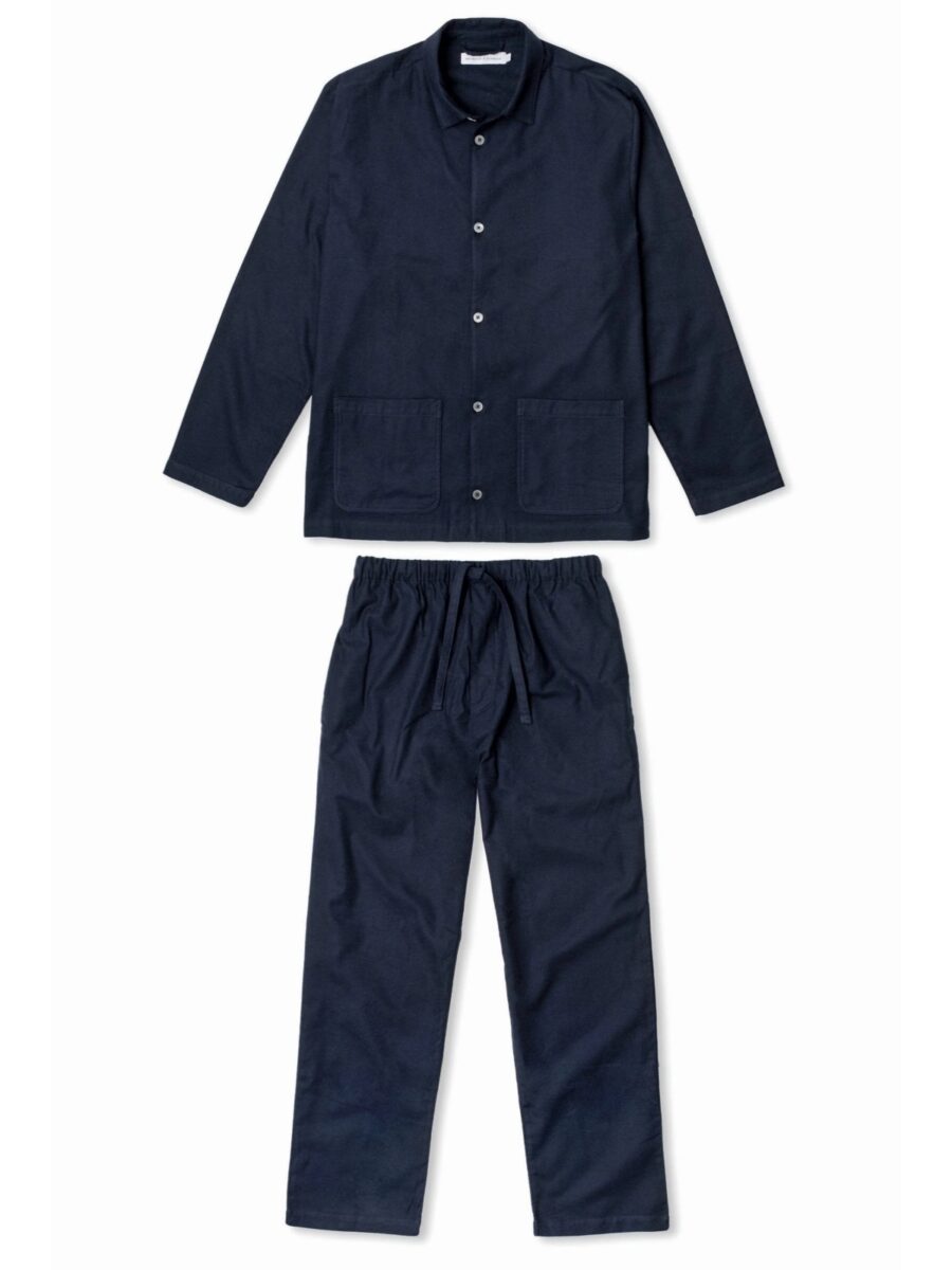 13 Best Pyjamas for Men in Australia