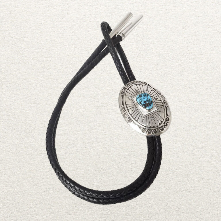 How To Wear A Bolo Tie - 6 Steps To Western Wear Glory